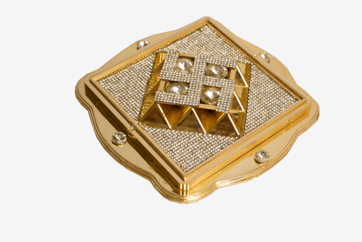 SWASTIK FLATO YANTRA - Tathastu Pyramids